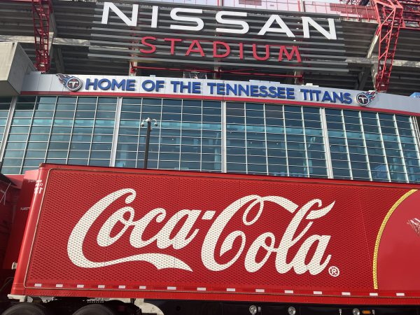 The Coca-Cola Holiday Caravan Tour Spreads the Magic of the Season ...